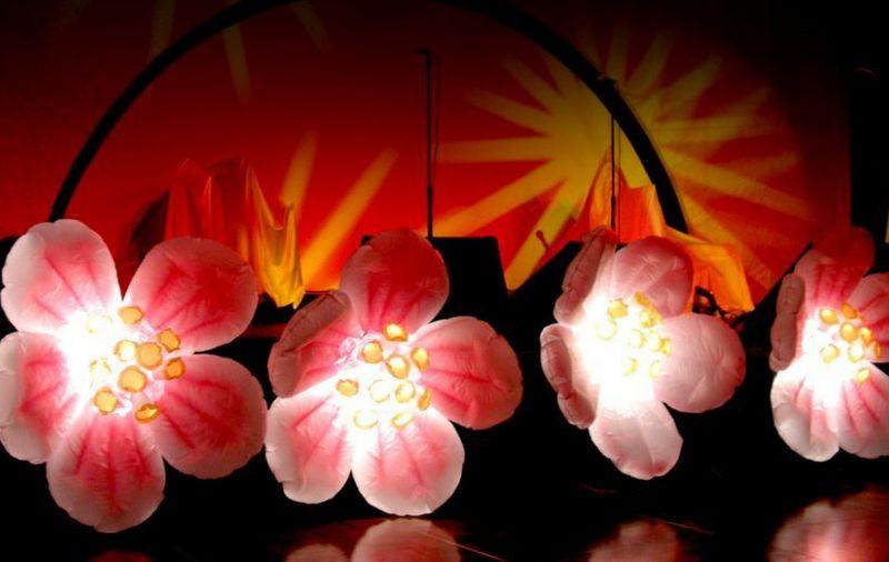 Inflatable Hanging Lights - UK Stretch Tents